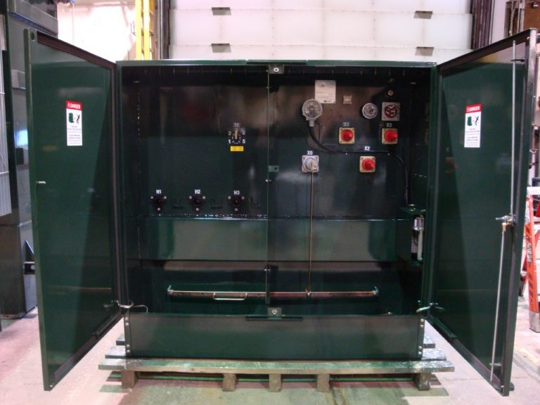 Three-phase pad-mounted transformers - Pioneer Transformers